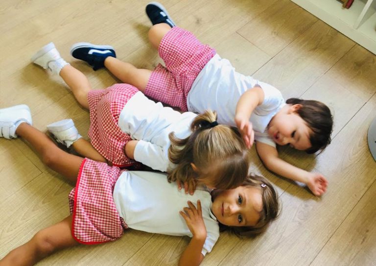 ¿En qué consisten las regresiones infantiles? - Mi Cole